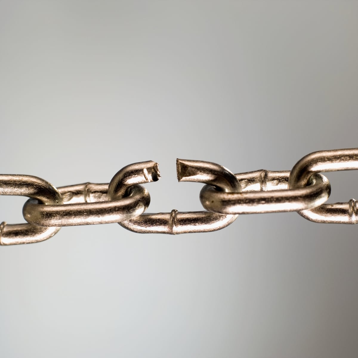 Recognizing and Re-engaging Disengaged Employees: Maximizing Team ...